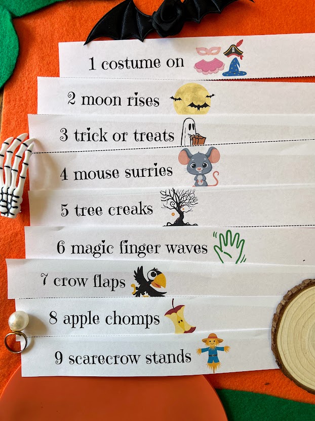 Paper Chain Countdown for Halloween - Move Play Go